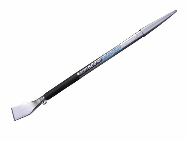 全長：600mm軸径：22mm先端幅：44mm重量：1.1kg材質：機械構造用炭素鋼・焼入特殊鋼パイプ(クロームメッキ仕上げ)鉄骨工事の穴あわせ・壁材の剥がしなど広範囲な作業に対応しています。ゴムグリップや安全ロープ用の穴付きで高所でも安全...