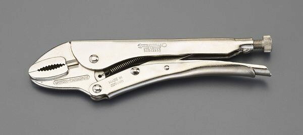 全長：145mm口の開き：0〜14mm材質：クロームメッキ重量：175gサイズ：最大口幅(S；mm)：14 全長(L；mm)：145アゴは鍛造で大変頑丈クイックリリースレバー付アゴの根元にカッター付入数：1丁EA533SB-11楽天 JP店