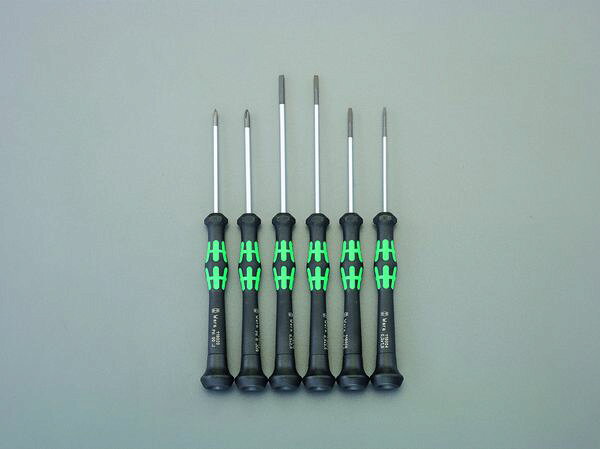 〈セット内容〉：6本セット(＋)ドライバー：#0・#00(−)ドライバー：1.8×0.3・2.0×0.4・2.5×0.4・3.0×0.5mm全長：157・177mmスタンド付入数：1STEA550MD-100楽天 JP店　