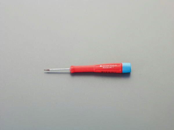 サイズ：T4適合ねじ：M1軸径：φ2.5mm軸長：40mm全長：133mmオイルガソリンに耐性があり、汚れてもきれいに落とせます。濡れた手で握っても滑りにくい回転式グリップエンド付入数：1本EA552AP-4楽天 JP店　