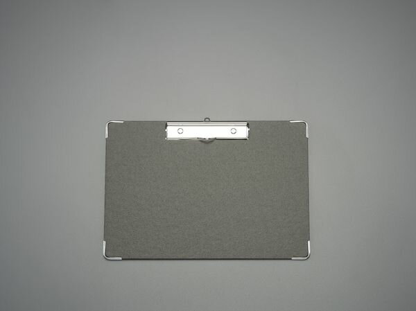 材質：再生紙色：黒サイズ(mm)：230X330適正収容枚数：50枚(クリップ)A4判S型吊り下げられるよう、フックが付いています。入数：1枚EA762DA-124楽天 JP店　