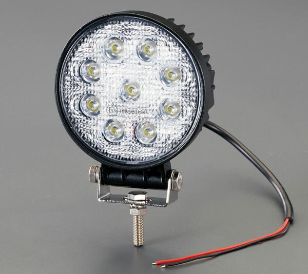 電球：27Wコード長：400mm電源：DC10V〜30V照明装置：LED球9灯電線仕様：PVC線取付ねじ径：M8明るさ：1700lmサイズ：φ114×58×142(H)mm重量：0.65kg屋内・屋外両用(IP67)入数：1個EA814BA...