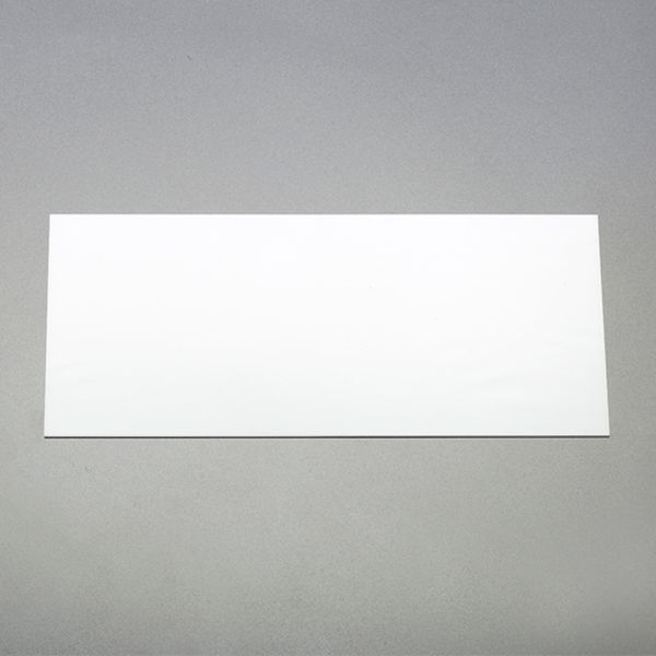 サイズ(mm)：320×550厚み(mm)：1.0カラー：乳白色強化タイプ裏から光を当てると、板の色が明るく鮮やかに浮き上がる。板を通して向こう側の像は見えない。板を通して向こう側の像は見えません。裏から光を当てると、板の色が明るく鮮やかに...