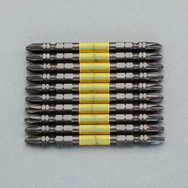 サイズ：#2全長(mm)：65六角シャンク：6.35mm(1/4”)材質：ビット：クロム・モリブデン・バナジウム鋼 樹脂部：PP重量(g)：115入数：10本マグネット付36V対応(18Vにも対応)高靭性・高硬度（HRC62.5最高硬度）ビ...