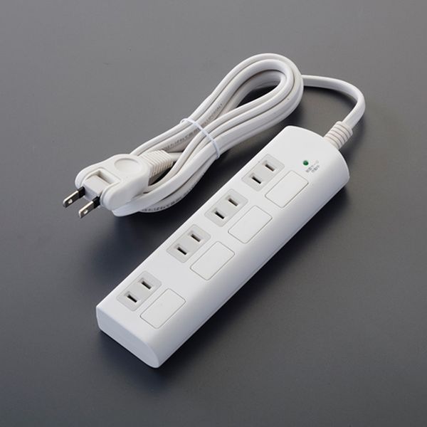 定格：15A AC125V（合計1500Wまで）コンセント：2P×4口コード長：2m個別スイッチ：4個プラグ：2P(スイング式)雷サージ機能：最大サージ電圧：3,000V 制限電圧：395Vサイズ：52(W)×27(D)×190(H)mm重...