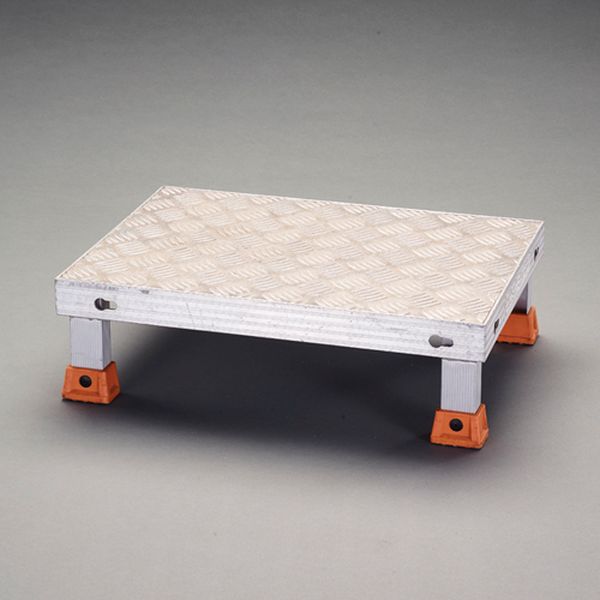 メーカー：ピカコーポレイション（PiCa）型番：DG-200天板高さ(m)：0.20段数：1重量(kg)：3.7設置寸法(W)×(D)mm：497×349天板サイズ：500×350mm材質：アルミニウム合金最大使用荷重：100kg配管・配線...