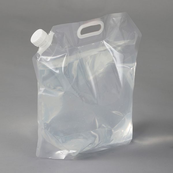 容量(L)：10サイズ(mm)：410×380(H)（水を入れる前）材質：本体容器：PET＋ナイロン＋ポリエチレン（3層） フタ・口・ハンドル：ポリエチレン重量：90g丈夫な3層構造でとにかく強いコンパクトウォータータンクです。キャンプ・釣...