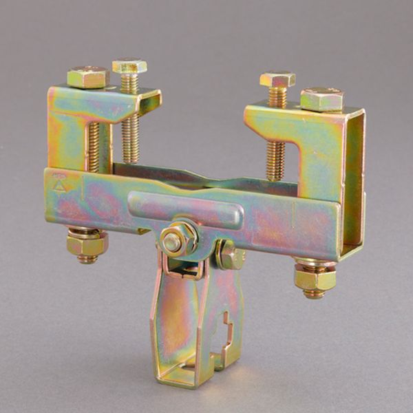 メーカー：未来工業型番：SGB-10-3許容静荷重：垂直：981N 垂直から30°まで：588N材質：SPHC適合鋼材幅：60〜105mm吊ボルト径：W3/8”鋼材厚20mmまでH・C形鋼用吊ボルトを下げ、ラック・ダクト等の支持に使用します...