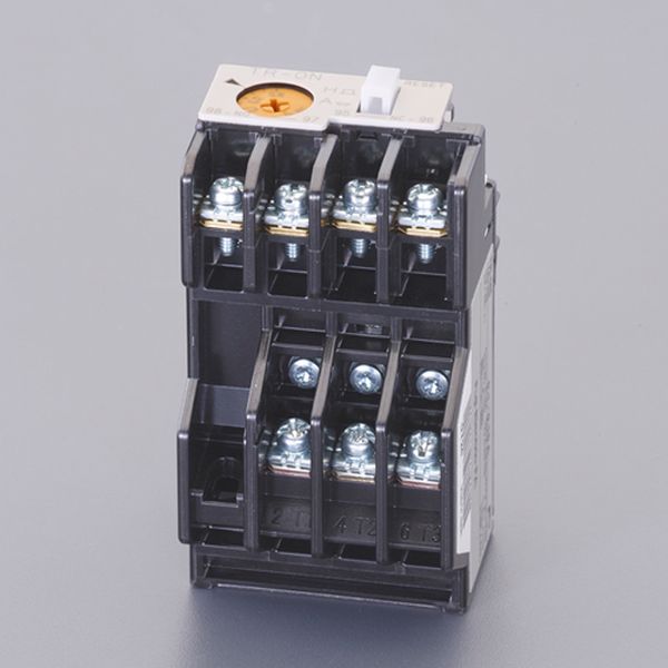 型式：TR-0N 1.7Aヒートエレメント定格整定範囲：1.7〜2.6A補助接点：1a1bヒートエレメント数：2バイメタルによる熱動形保護継電器として、モータの過負荷・拘束により焼損から保護します。リセット方式の手動、自動切換えができます。...