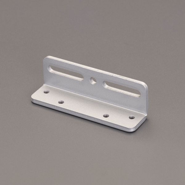 EA951LD-36、37用 L型プレート材質：スチールL型のブラケットで取りついているドアクローザーを交換する際は本品を使用します。入数：1個000012329192楽天 JP店　