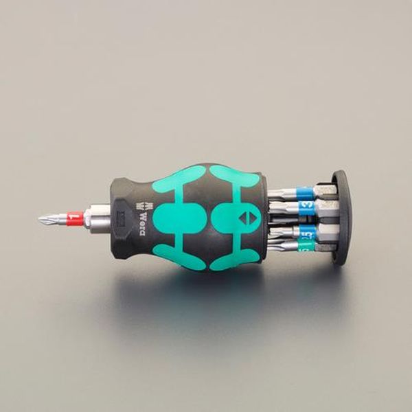 ●＜セット内容＞…7点●ドライバーハンドル…115mm●ビット全長…25mm●（＋）ビット…#1●TORXビット…T10・T25●Hexビット…2.5・3・4・5mm●ビット六角シャンク…4/1”●ビットをハンドル内に収納できます。●狭い設...