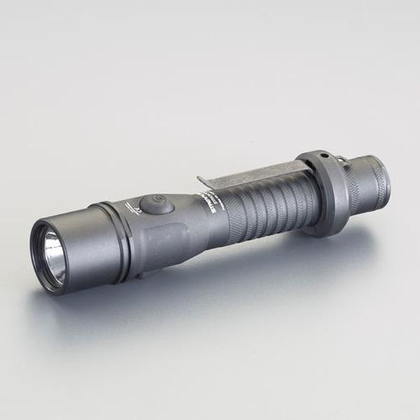 ●商品名…STRION DS●使用電池…リチウムイオン電池（付属）●明るさ…強：375ルーメン中：150ルーメン弱：40ルーメン●連続点灯(時間)…強：2.5中：6.25弱：24●サイズ…φ31×162mm●重量…153g●材質…本体：アル...