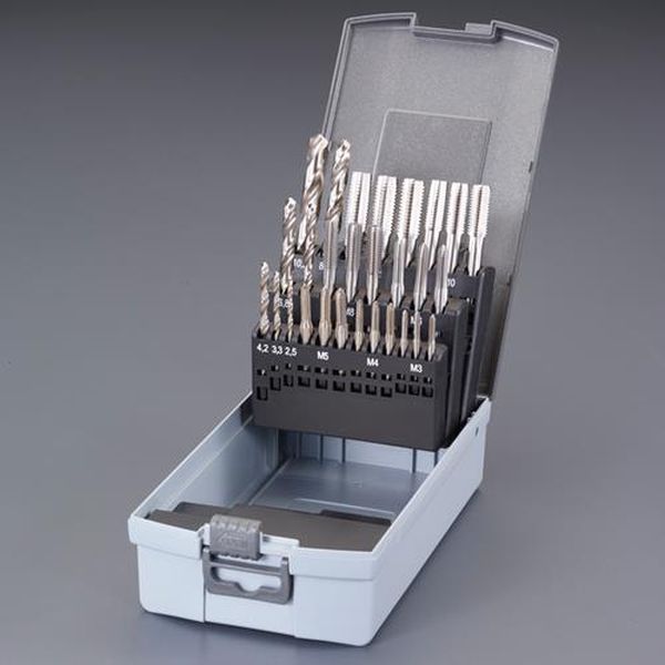 ●タップサイズ…M3×0.5・M4×0.7・M5×0.8・M6×1.0・M8×1.25・M10×1.5・M12×1.75(各3本)●ドリルサイズ…φ2.5・3.3・4.2・5.0・6.8・8.5・10.2mm●材質…HSS●入数…28本●ケ...