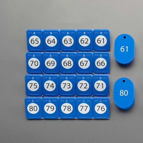 ●サイズ(mm)…60×40×2.7（T）●穴径(mm)…5●ナンバー内容(通し文字)…61〜80●材質…クリップ：ABS番号札：PS●クリップサイズ…33(W)×46(D)×27(H)mm、穴径：5mm●色…青●入数は20枚1セットです。...