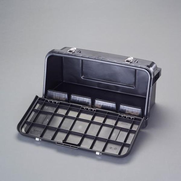 ●サイズ(mm)…内寸：682×225×265外寸：750×312×391●重量…6.0kg●内容量…39L●材質…ポリプロピレン●色…ブラック●トラック用PP工具箱です。従来の金属製から大幅な軽量化ができ、燃費向上に寄与します。●現在主流...