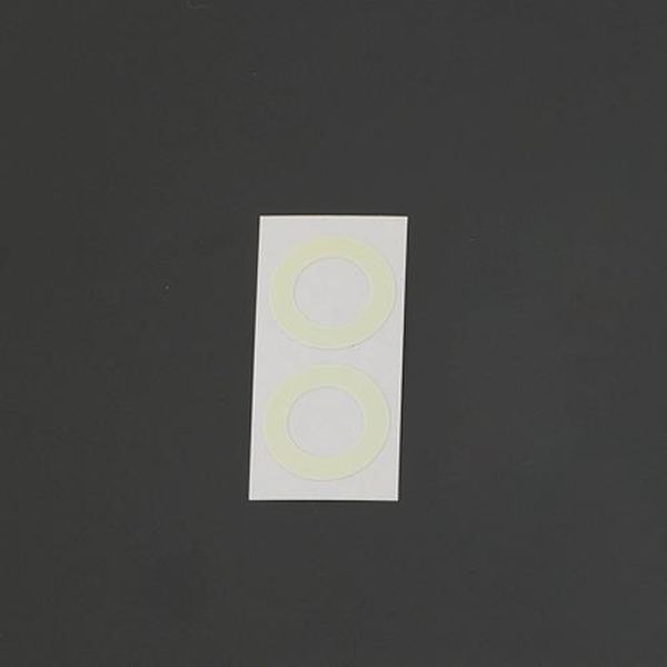 ●サイズ(mm)…φ26(内径：φ16)●仕様…蓄光タイプ●入数…2枚●材質…基材：アクリル系樹脂・塩化ビニール系樹脂粘着剤：アクリル系●太陽光や蛍光灯の光を10〜30分照射するだけで、8〜10時間発光し続けます。●粘着式●鍵穴用EA983...