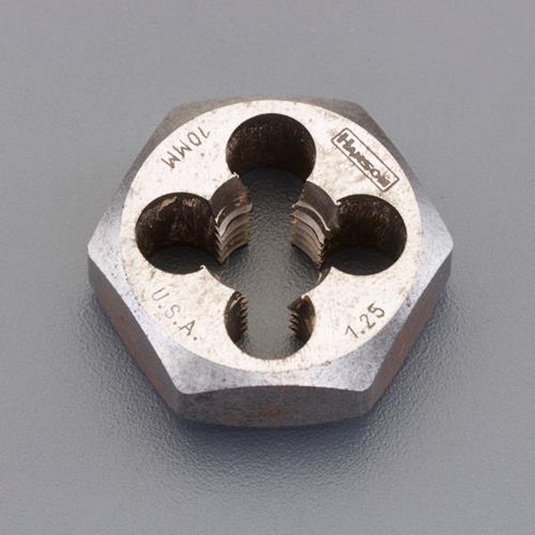 ●呼び…M9×1.0●ダイス外径…25.4mm●材質…ハイカーボンスチール●細目●ねじ山修正、ボルトのネジ切り用●長寿命でスムーズなネジ切り作業を実現しています。●ソケットレンチやモンキーレンチを使用して作業が可能です。EA829VM-9楽...