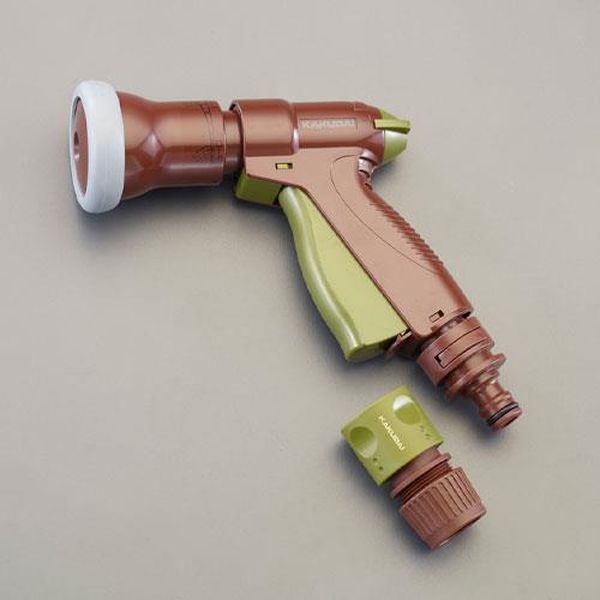 ●スプレーパターン…直射・拡散・シャワー・ジョウロ・止水・流量調節機能●使用圧力…0.05〜0.6MPa●適合ホース…内径：11〜15mm外径：16〜20mm●使用流体…上水道水●材質…ABS樹脂●レバーと先端操作で6パターンの水流切替が可...