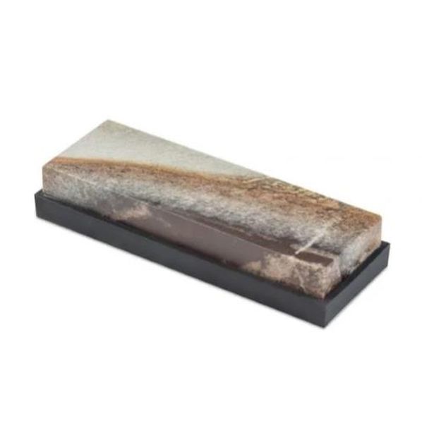 ●粒度…#400-600●仕様…中目●サイズ(mm)…100x50x13●アーカンサスストーン●木製ケース付●天然石の為、写真の色や模様、筋目が異なったり、部分によっては多少の割れ・欠けがありますが,特に使用上の支障はございません。●希少価...