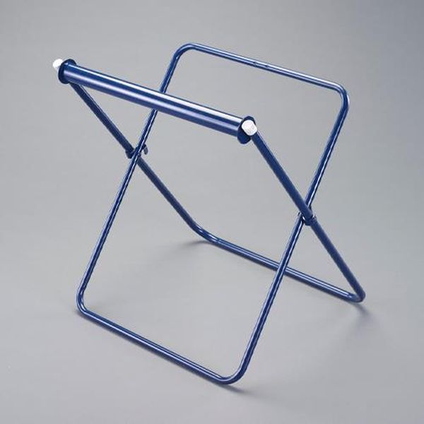 ●サイズ…組立時：630×550×730mm折りたたみ時：630×900×80mm●材質…鉄●角通し用のローラー台です。●EA992CT-31使用時に併用。●ローラーがついているのでふるいを前後に動かす作業が楽にできます。●土の量が多く重い...