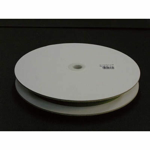 ・一般の合成繊維の中で最も強度があり、摩擦とショックに非常に強いベルトです。・荷物の簡易的な結束等・引張強度(kgf)：870・色：アーミー・幅(mm)：25・長さ(m)：25・厚さ(mm)：1.5・包装形態：ドラム巻・ナイロン・生産国 日...