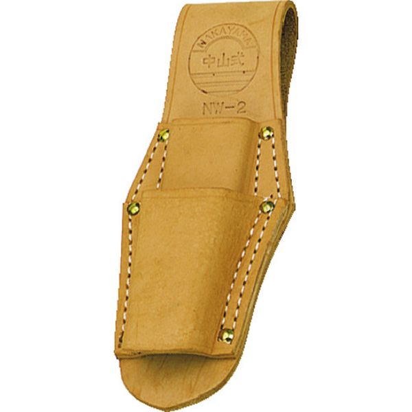 ・高品質で丈夫な牛ヌメ革を使用し、型押し加工していますので使い込むほどに味が出て工具に馴染みます。・高級牛ヌメ革にステンレスの鋲を使用していますので、工具が錆びにくく耐久性・耐摩耗性に優れています。・形状：ペンチ2段差し・幅(mm)：95・...