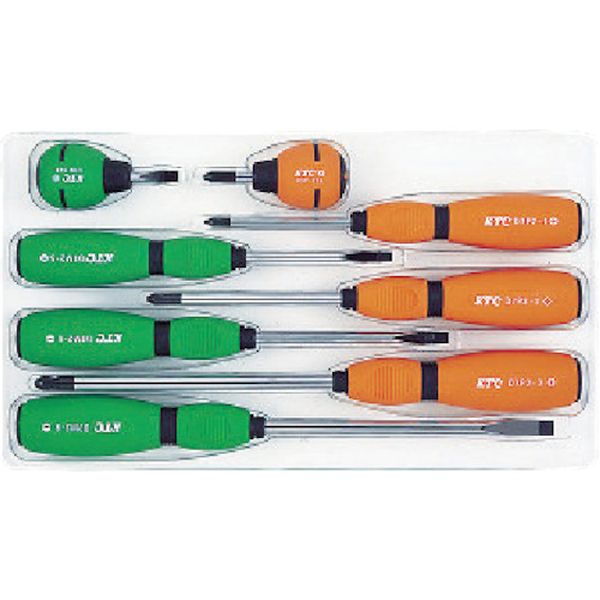 ・グリップは軽く、ベタつき感がなく環境にやさしいエラストマ樹脂を採用しています。・グリップのオレンジ色は+、グリーン色は-を表しています。・パッケージはトレイとして使用できます。・貫通タイプです。・打撃可能です。・汎用工具・刃先：マグネット...