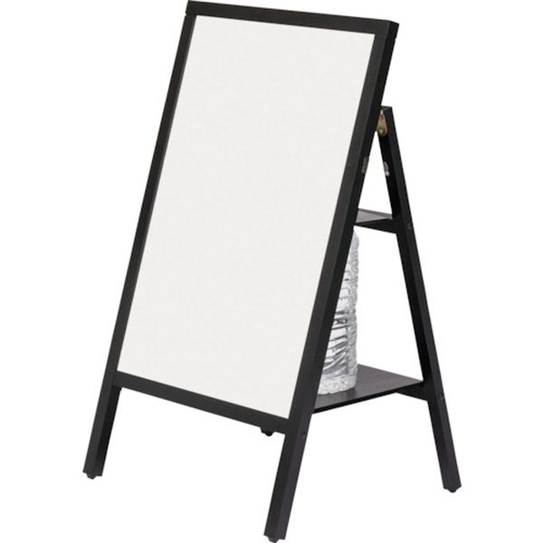 ・2Lのペットボトルを重しにできるポスタースタンドです。・5mm厚までのパネルにも対応します。・パネルカバーは光が反射しにくいつや消しタイプで、裏返せば光沢タイプとして使用できます。・挿入できるのはポスターだけでなく5mm厚までのパネルに。...