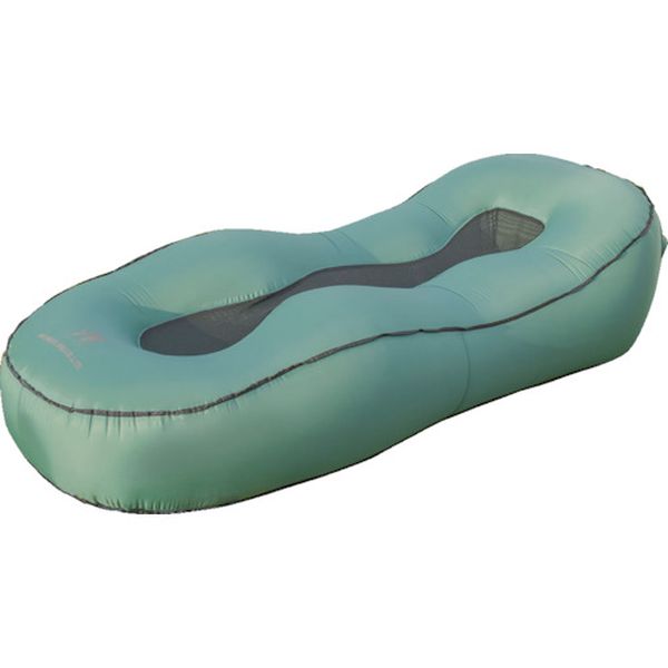 ・充電式エアポンプ内蔵のエアソファベッドです。・60秒で膨らみます。・空気を抜く時も時間はかかりません。・パラシュート素材を使用しており丈夫です。・USB充電ポート付きです。・アウトドアや車中泊など。・色：オリーブグリーン・幅(mm)：80...