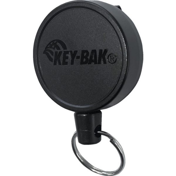 ・ブランド『キーバック』のキーリール。確かな品質で高い耐久性と使いやすさ。・縦(mm)：75・横(mm)：43・色：ブラック・本体：ポリカーボネート・ワイヤー：ナイロン・リング：鉄・生産国 アメリカ・JANコード 4953759100810...