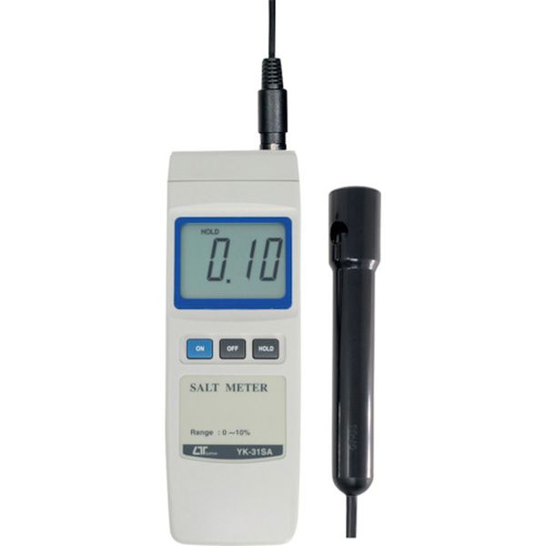 ・10%までの高濃度な塩分濃度を測定できる塩分濃度計・電池残量が少なくなると液晶上にイラスト表示でお知らせするローバッテリー機能搭載・測定値を固定するデータホールド機能搭載・無操作時間約10分で電源がオフになるオートパワーオフ機能搭載・本体...