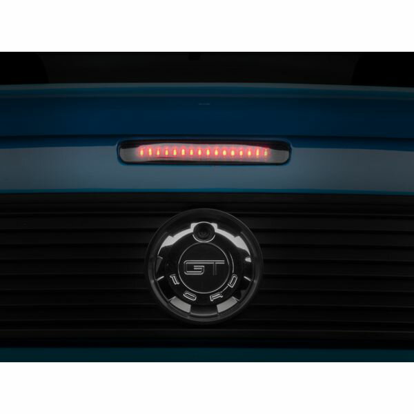 Raxiom 05年-09年 フォード Mustang Axial Series LED Third ブレーキ ライト (スモークd)メーカー：Raxiomメーカー品番：398337・掲載画像は、カタログより抜粋した参考画像となっております...