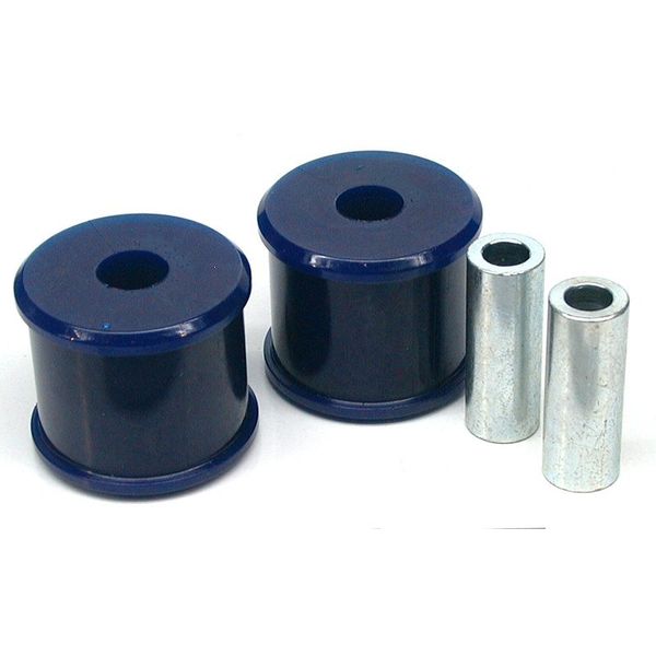 SuperPro 1993年 マツダ RX-7 Base リア Differential-to-Crossmember ブッシング キットメーカー：SuperProメーカー品番：SPF2674K・掲載画像は、カタログより抜粋した参考画像とな...