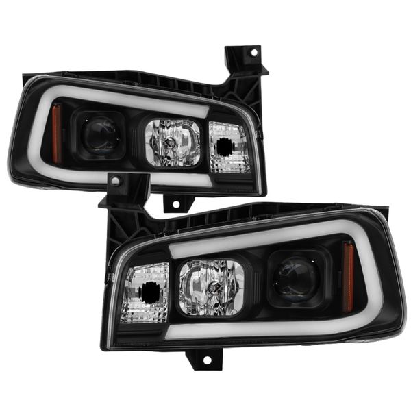 Spyder Dodge Charger 06年-10年 プロジェクター ヘッドライト - LED Light Bar ブラック PRO-YD-DCH05V2-LB-BKメーカー：Spyderメーカー品番：5085245・掲載画像は、カタロ...