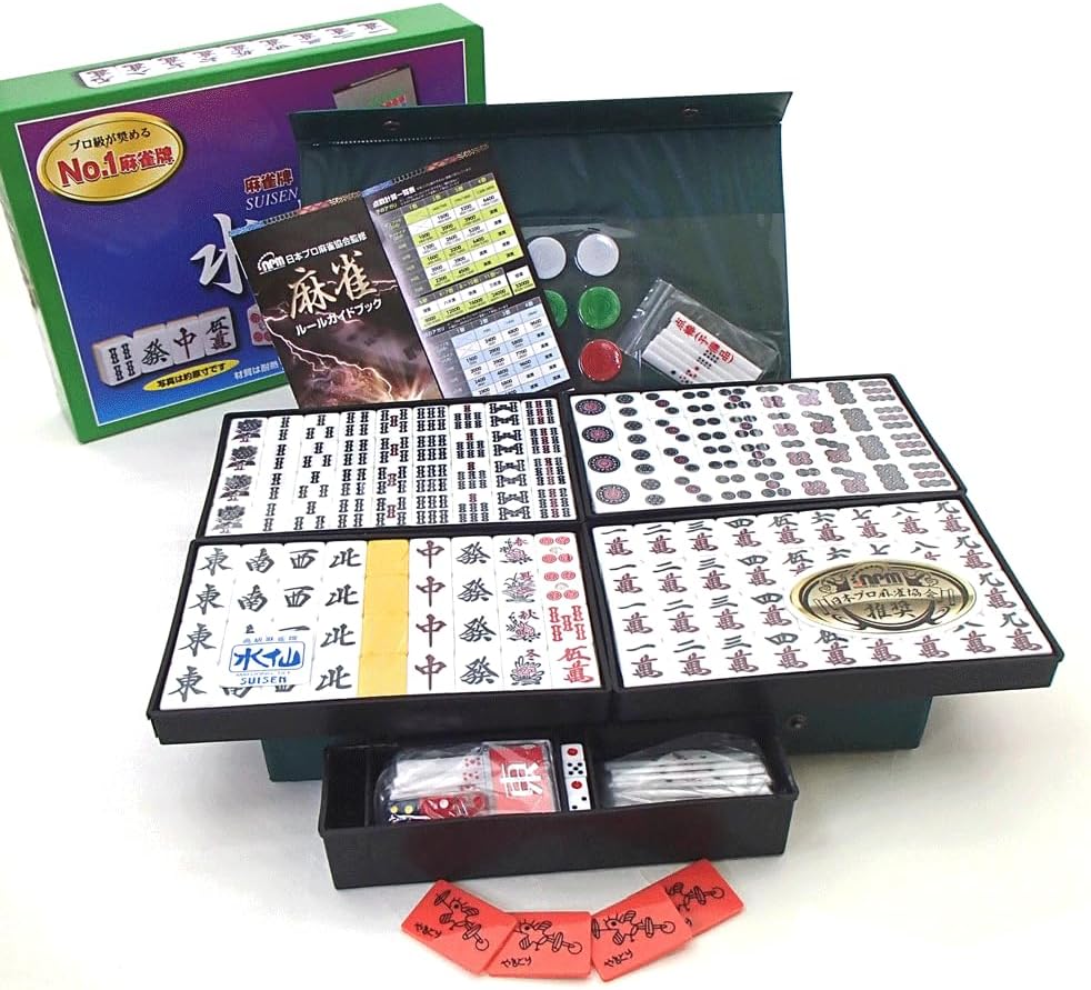 マルシン産業 NorthwaySports 麻雀牌 水仙 商　品　説　明 赤ウーピンにはダイヤが（ガラスのダイヤ）！ やきとり4枚付き。 メーカーは予告なしに、牌のサイズ・ケースの化粧などを変える場合があります。ご了承下さい。 麻雀牌の保守...