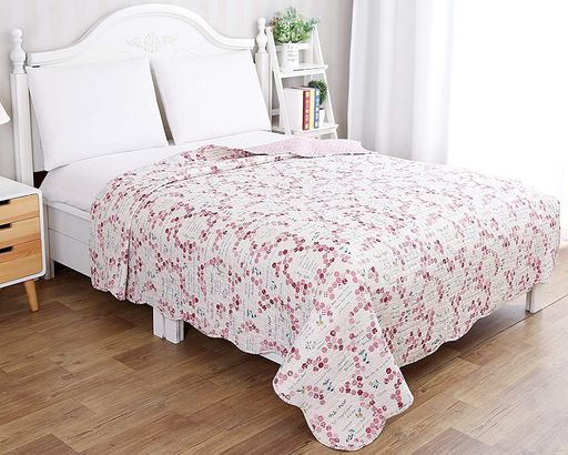 1.[サイズ](約)190cmX190cm本体重量:1.24KG(平均値)カラー:ピンク 2.[素材]表地:棉100%裏地:ポリエステル100%中材:ポリエステル100%中綿充填量:200g/m2 3.表地ハチの巣柄、裏地同色系のチェック柄...