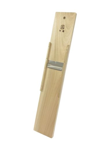 サイズ:縦x横(mm)600x102 重量:500g 素材・材質:本体天然木 刃部ステン 原産国:日本