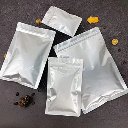 【サイズと数量】40枚入外寸:幅15x長さ22cm、内寸:幅13x長さ17.5cm。真空パックが可能なジッパー付きアルミ袋、両面0.24mm厚、再利用可能ジッパー。ペットフードや、ドッグフード、キャットフード真空保存袋。コーヒー粉、飴などの...