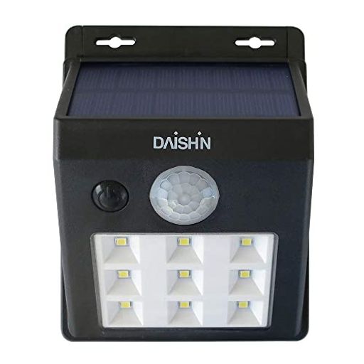 ガーデン 用途:夜間の照明や防犯対策等に 光源:LEDx9個(約120ルーメン相当) 電源:リチウムイオン充電池1,500mAh センサー探知角度:最大約120度 点灯時間設定:約20秒固定 センサー探知方法:赤外線探知方式 センサー探知距...