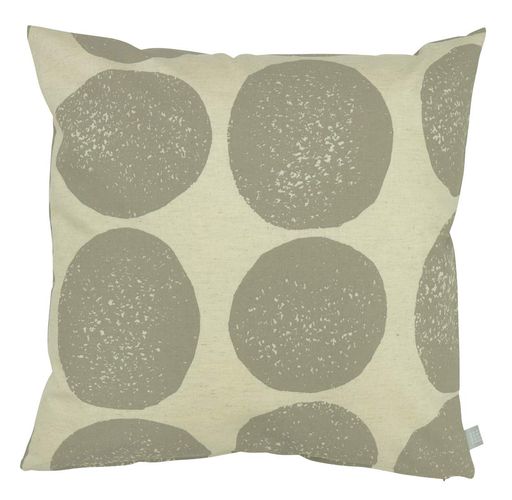 サイズ:約45x45cm 素材:綿85%麻15% 生産国:日本 ナチュラルな質感&amp;北欧風デザインがお部屋のポイントに。 中身のクッションは別売。クッションカバーのみのお届けとなります。 綿と麻の混紡糸を使用した、素朴な風合いの綿麻中...