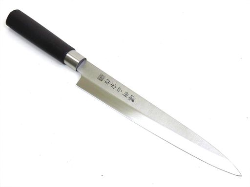サイズ:全長/約32cm、刃渡り/約20.5cm 本体重量:95g 素材・材質:刃部/モリブデンステンレス刃物鋼、柄部/ポリプロピレン樹脂 生産国:日本