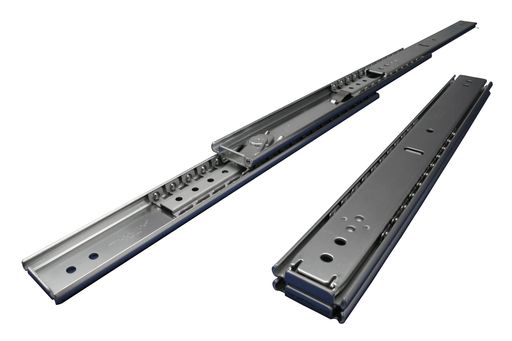 レール長:558.8mm、移動距離:581mm 耐荷重(N/ペア):441N、耐荷重(kgf/ペア):45kgf 推奨ねじ:M4バインド・またはM4トラスねじ スライド機構:ボールベアリング 入数:1本(片側)のみ、材質:鋼