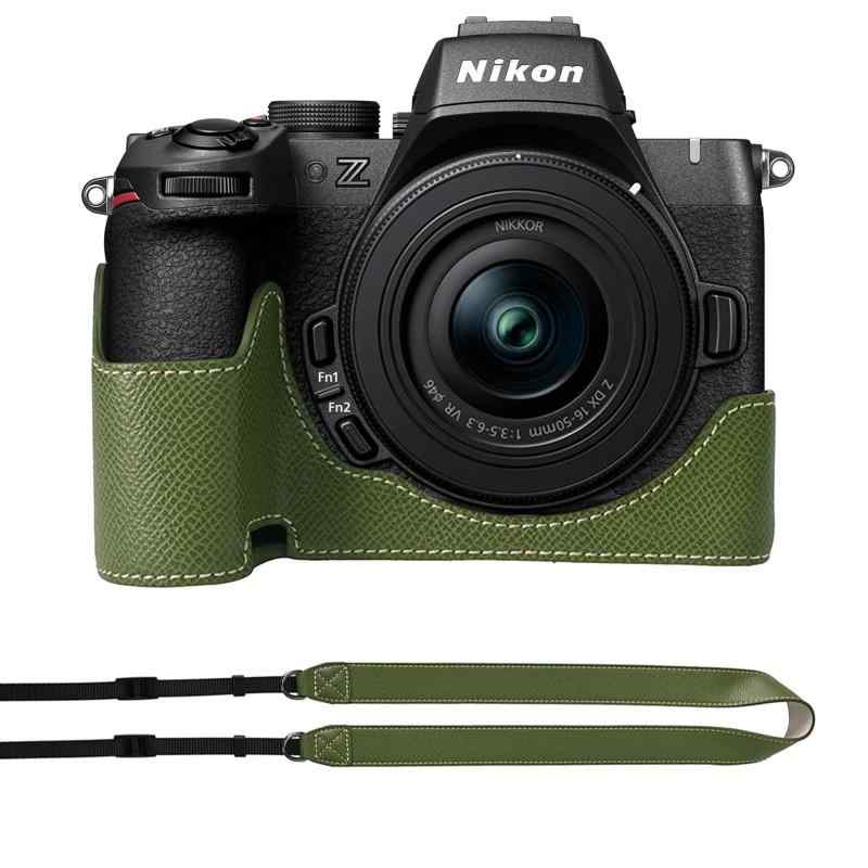 ニコン 用 NIKON Z50II 用 カメラ ハーフケース ITARUKEN z50 ii 専用 カメラ ケース Z50 II z50ii カバー Z50 2代 PUレザー 保護 三脚穴有り ショルダーストラップ付き グリーンITARUK...