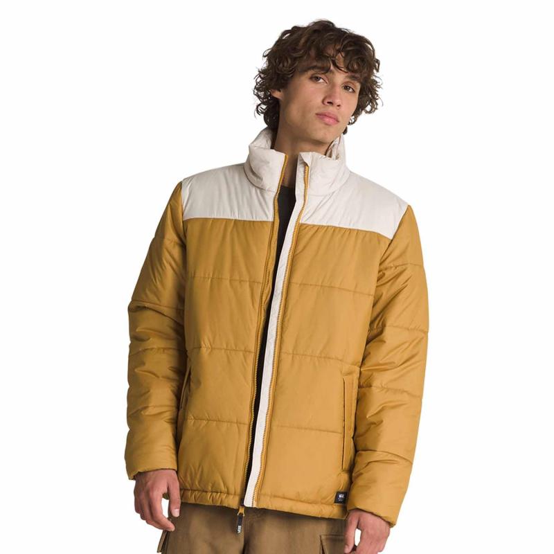 [Vans] ノリス MTE-1 パファー ジャケットノリス MTE-1 パファー ジャケットOATMEAL/WOOD THRUSHアウトドアのために設計された、パファー ジャケット。この全天候型ベストは柔らかくて暖かい、植物由来PTT樹脂...