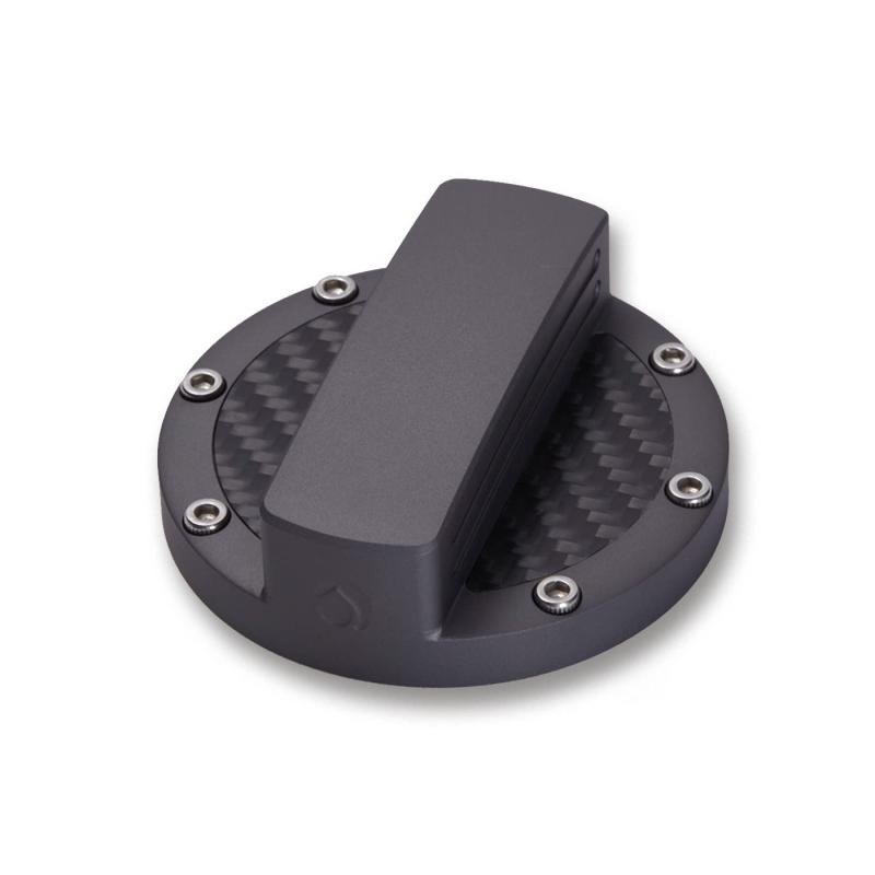 Deff ディーフ 日産用01型 アルミの塊から削り出した 給油キャップカバー製品名：Aluminum Fuel Cap Cover for NISSAN型番：AC-NIFC-01BU（ブルー） 、AC-NIFC-01GR（グラファイト）、...