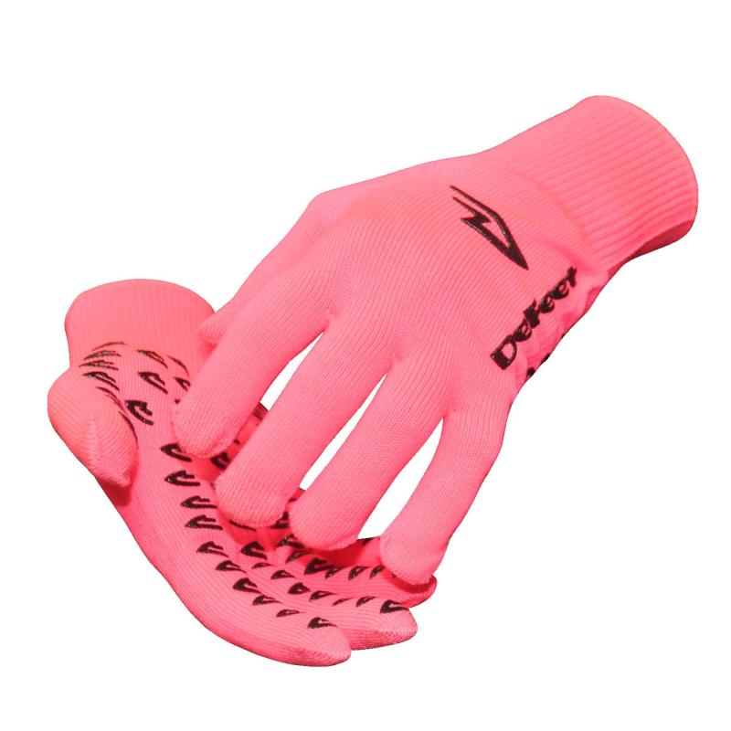 Defeet Duraglove Etグローブ:フラミンゴピンクSM華氏40度から華氏60度 (摂氏4度から16度)。十分な薄さ / 最大限の努力で走ることができ、食品用のポケットの中で手が届くように器用さを提供します。指に凍傷を防ぐ十分な...