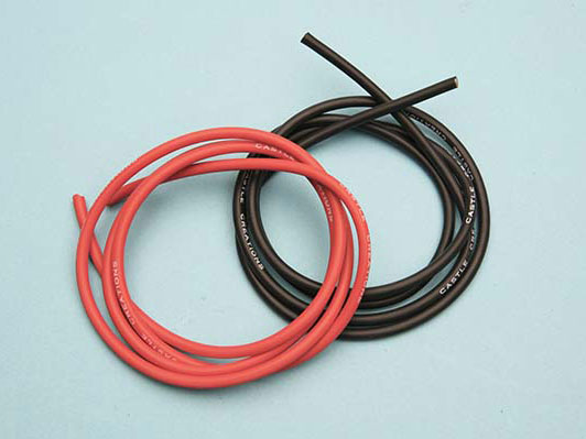 リポの高性能化、電動機の大型化に伴って電動ユニットに流れる電流も大きくなり続けています。 そのような流れに対応してPILOTでは大電流、高電圧、高温対応の低抵抗シリコンコードを揃えました。 外皮は200度の高温にも耐え、熱伝導率が高く放熱性...