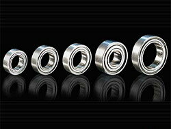 高精度ベアリング“PowersBearing”抜群の精度を保ちながら、低価格を実現致しました。