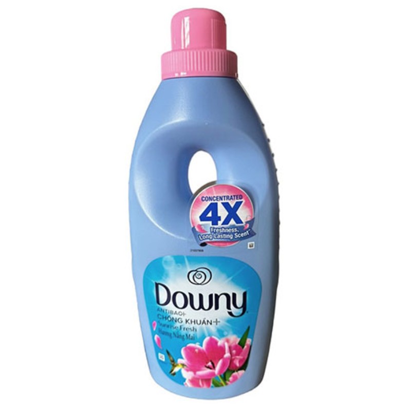 特長動きに合わせて香りカプセルがはじけ、香水のように香りが変化します。仕様容量 : 900ml成分 : 陽イオン界面活性剤、防腐剤、香料液性 : 弱酸性用途 : 衣類用(綿、毛、レーヨン、合成繊維)標準使用量 : 水35Lに対し、約24ml...