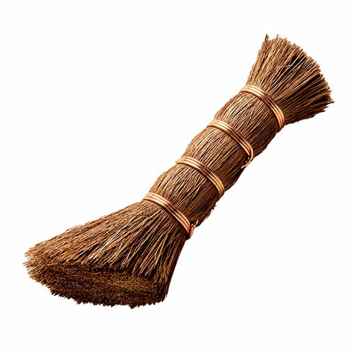 キャッチコピー創意工夫・技巧を凝らした自慢のお掃除小物です。Broom Craftの職人が、熟練の技で一本一本丁寧に仕上げた逸品。お掃除し易いように計算された独自のカットです。特長カレーを作った後など油がこびりついた食器やフライパンを洗う時...